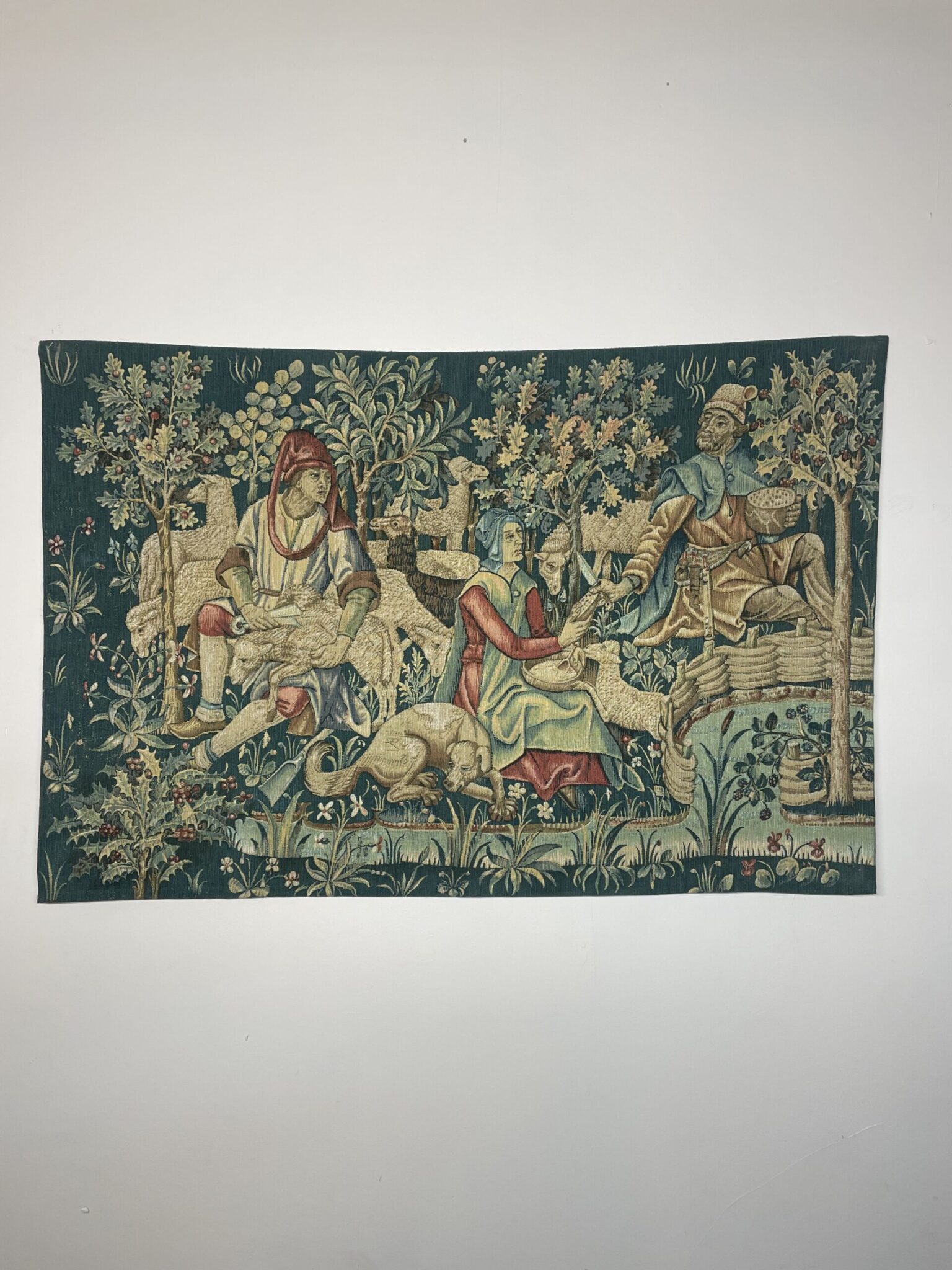 Vitnage Hand Made French Tapestry. - Vintage Dublin